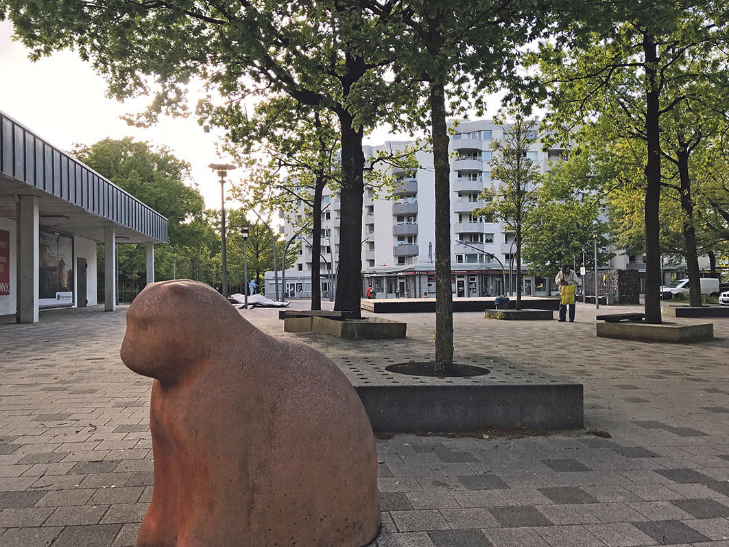 Der Tegelsbarg leuchtet Orange - Heimat-Echo